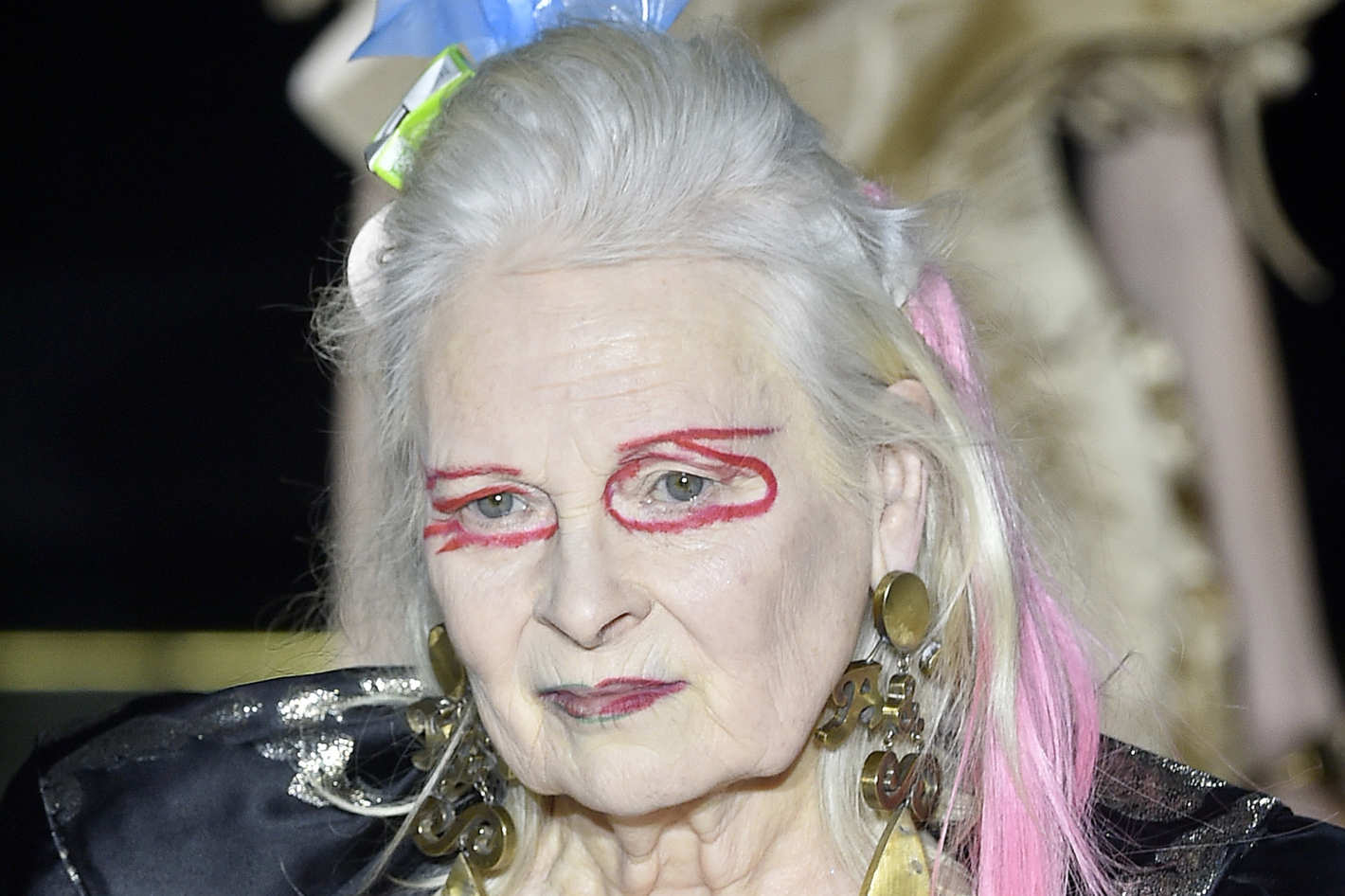 Vivienne Westwood va collaborer avec Burberry