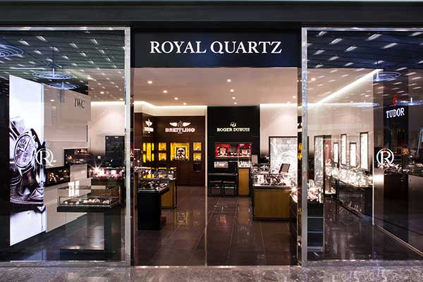Rolex inaugure un espace chez Royal-Quartz à Paris