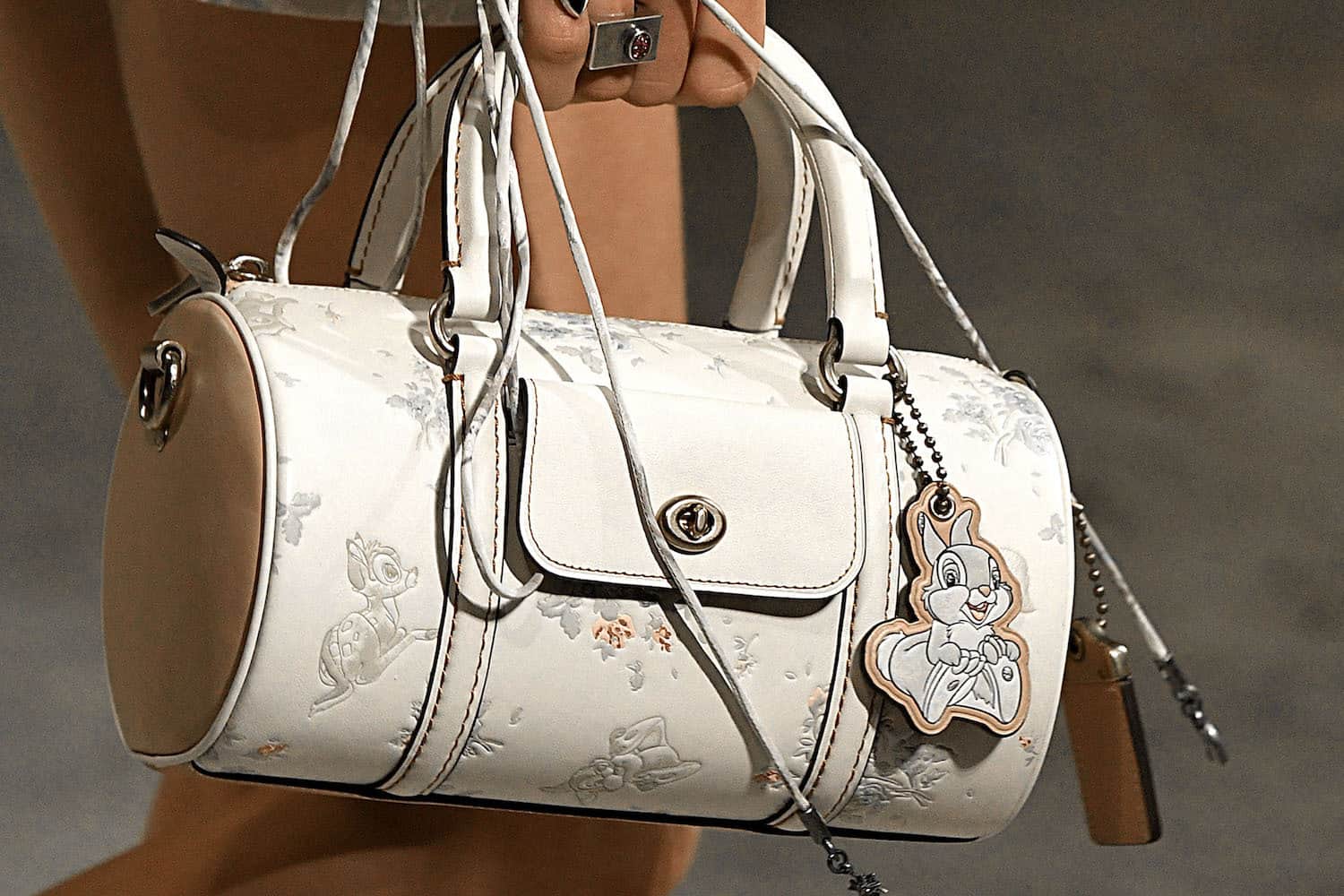 Coach lance une collection Disney