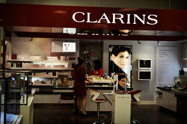 Clarins lance une campagne Send me a Sample pour la fête des pères